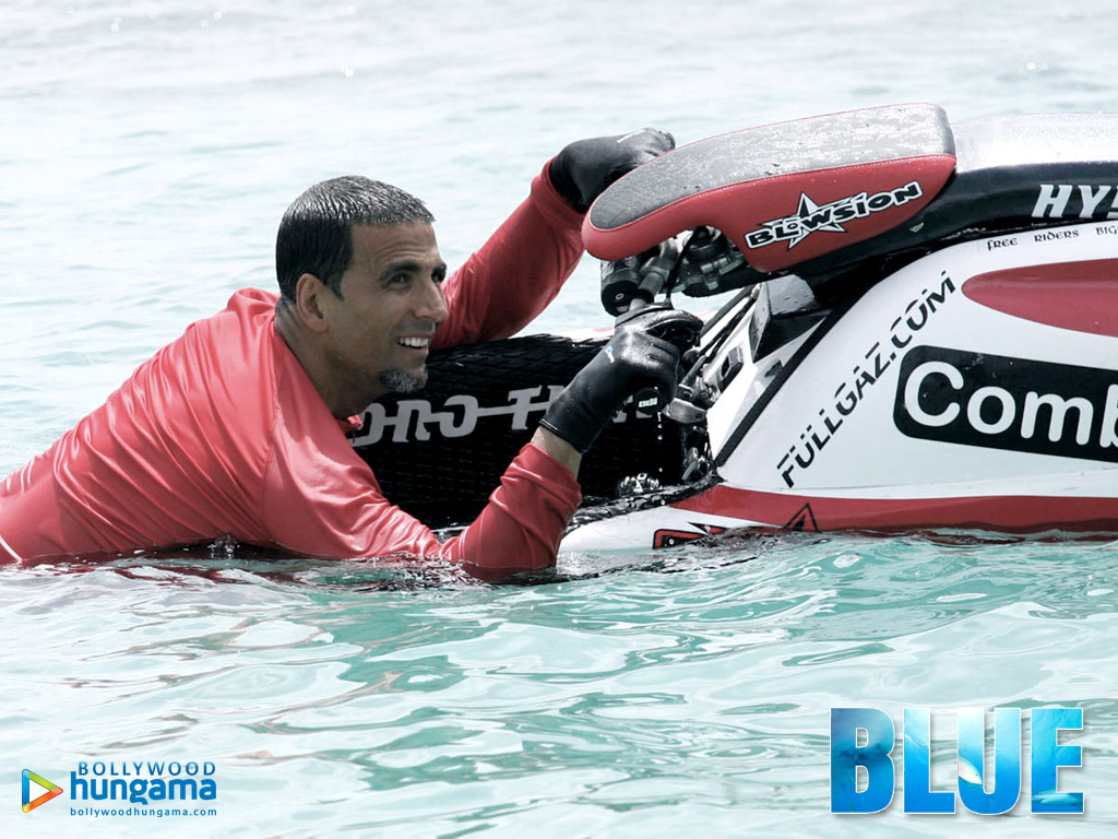 Blue 2009 Wallpapers | Blue 2009 HD Images | Photos akshay-kumar-176 ...