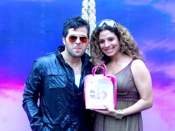Tanaz and Bakhtiyaar launch Pond’s Special Valentine’s Day Packs ...