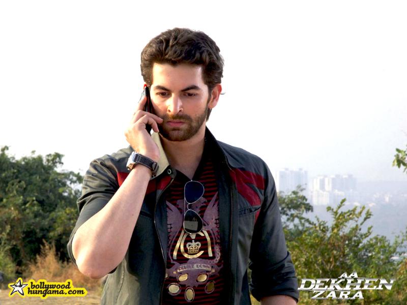 Aa Dekhen Zara 2009 Wallpapers | Aa Dekhen Zara 2009 HD Images | Photos ...