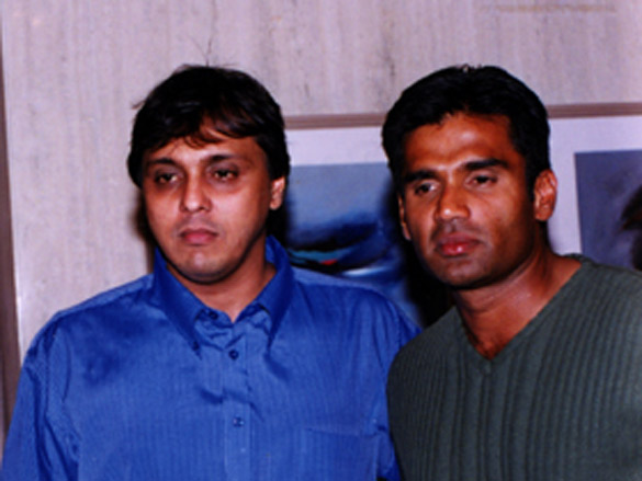 Aaghaaz Movie: Review | Release Date (2000) | Songs | Music | Images ...