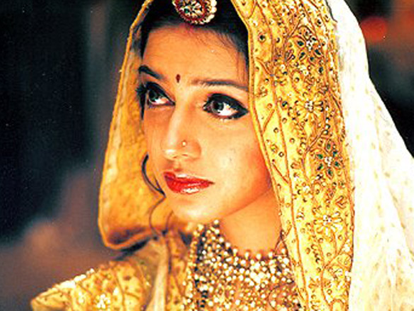 Ab Tumhare Hawale Watan Sathiyo Movie Stills - Bollywood Hungama