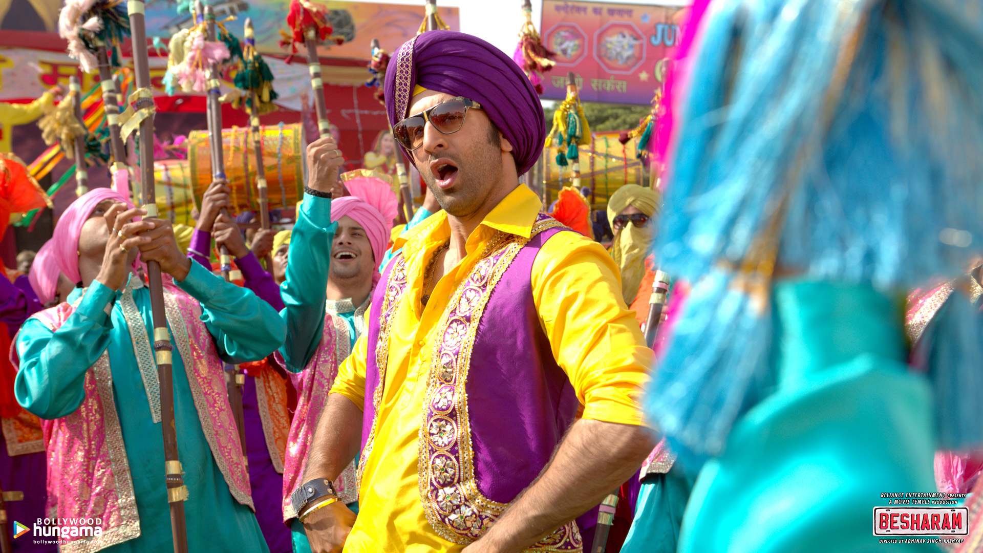 Besharam 2013 Wallpapers | Besharam 2013 HD Images | Photos besharam-25 ...