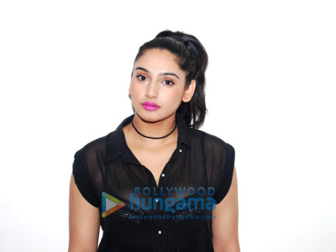 Ragini Dwivedi, Filmography, Movies, Ragini Dwivedi News, Videos, Songs ...