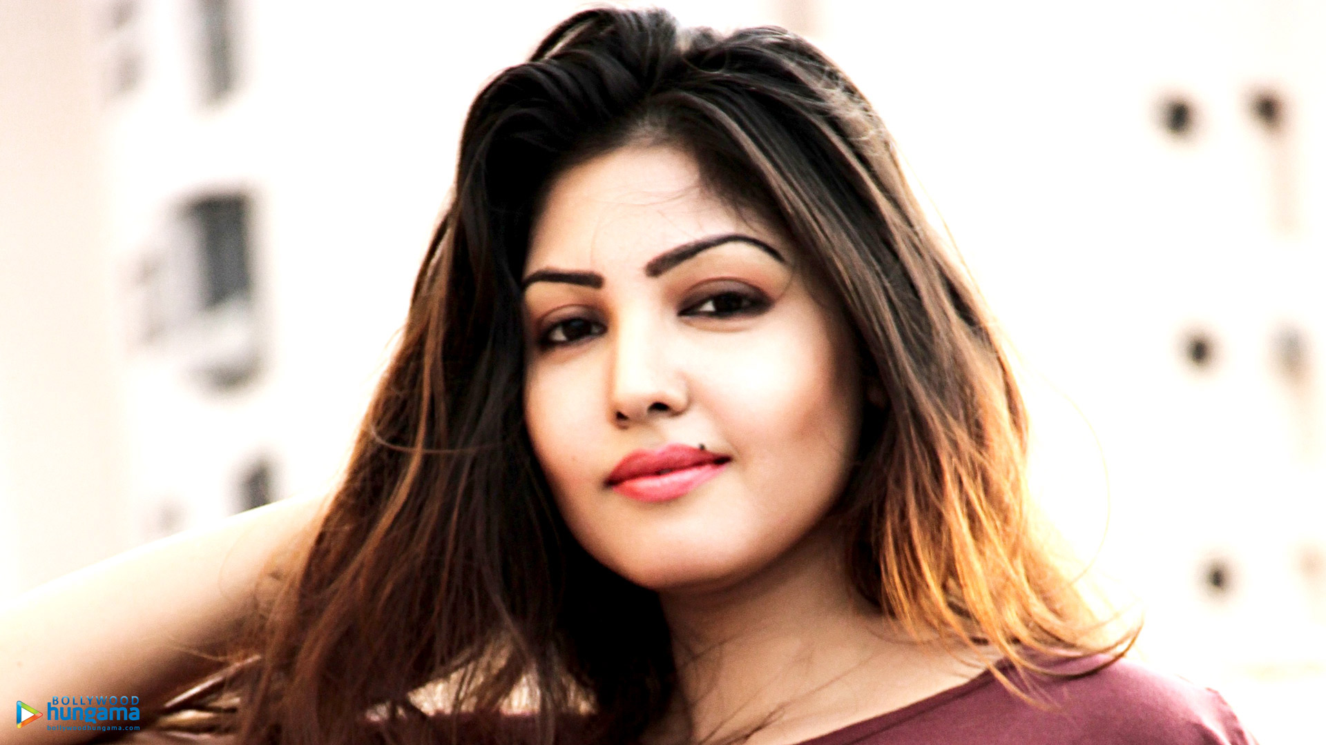 Komal Jha Photos, Images, HD Wallpapers, Komal Jha HD Images, Photos ...