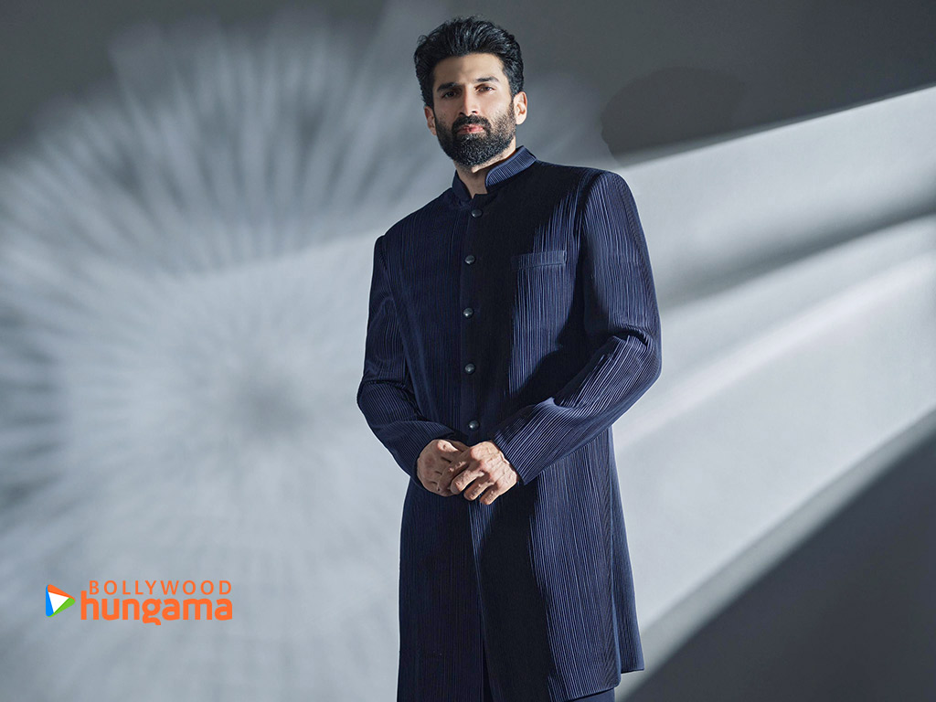 Aditya Roy Kapur Wallpapers | aditya-roy-kapur-4-6 - Bollywood Hungama