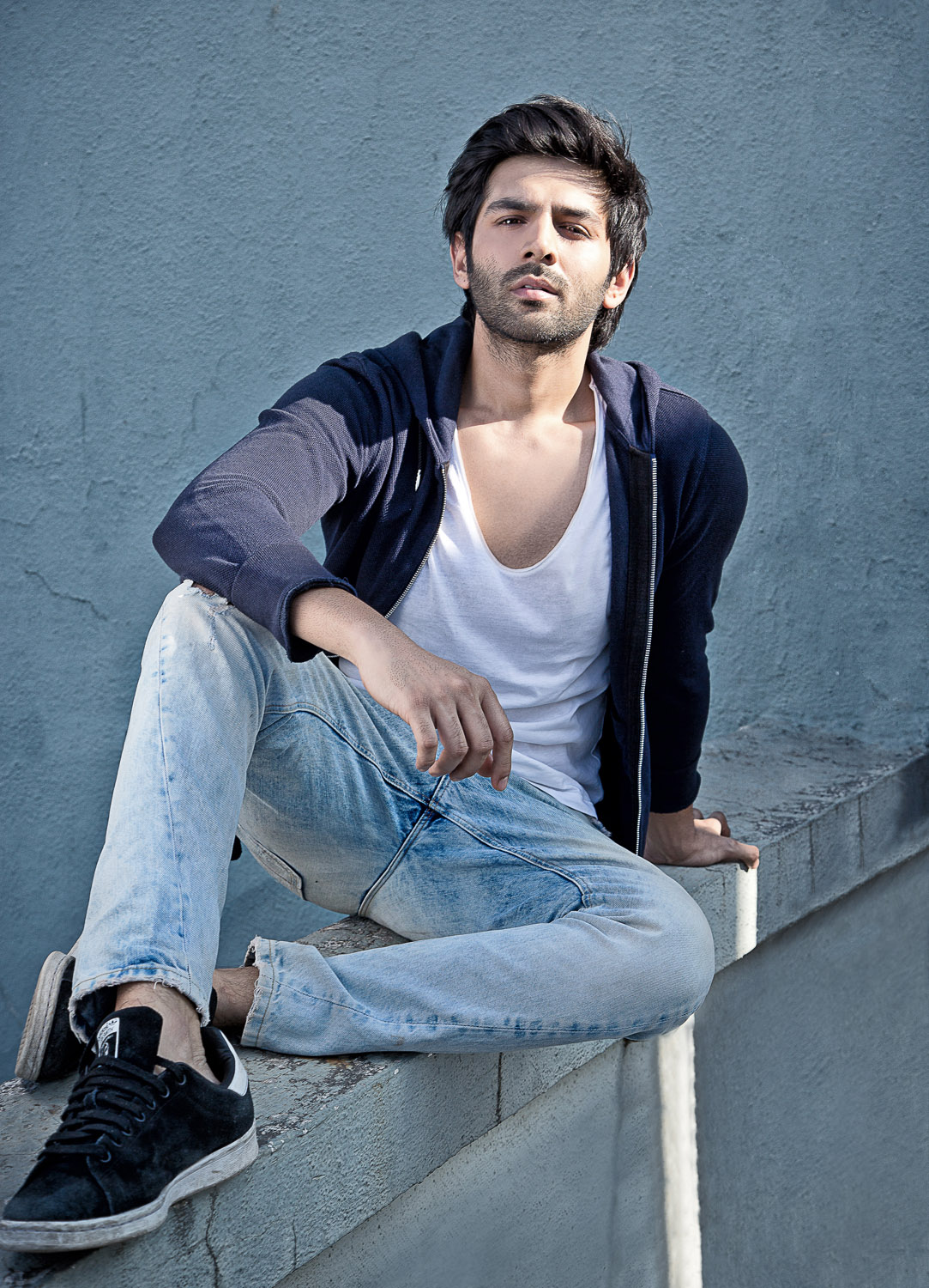 Kartik Aaryan Images, HD Wallpapers, and Photos - Bollywood Hungama