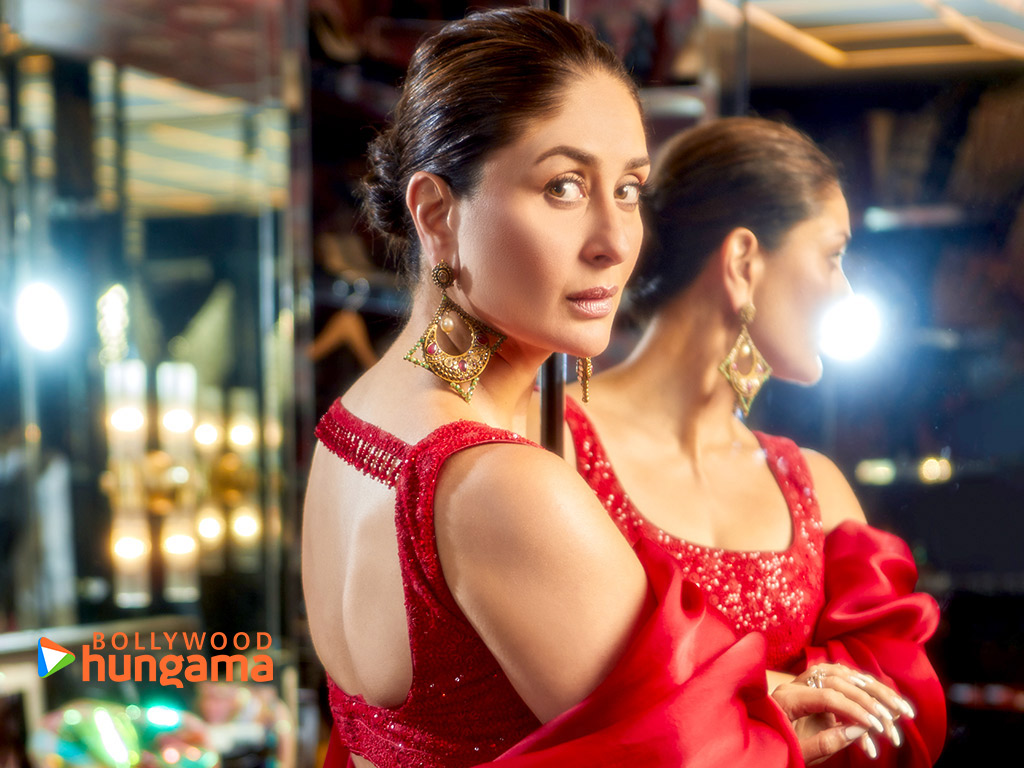 Kareena Kapoor Khan Wallpapers | kareena-kapoor-khan-555-2 - Bollywood Hungama