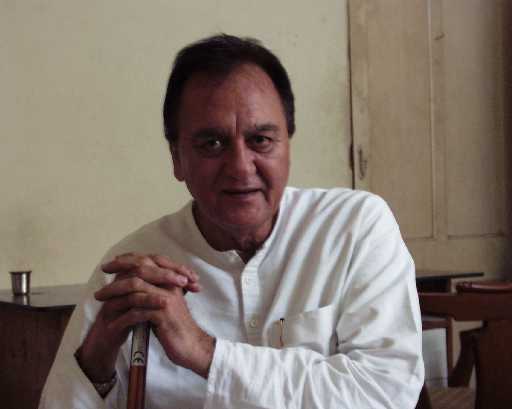 Sunil Dutt Hit Movies List | Sunil Dutt Box Office Collection ...