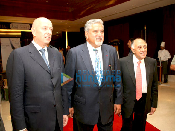 Vijay Mallya With The Models At The Sopexa French Wine Fest | Photo Of ...