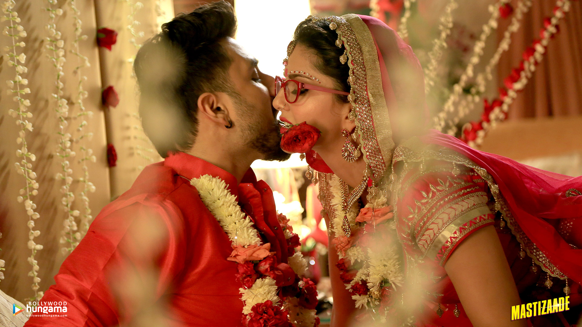 Mastizaade 2016 Wallpapers | Mastizaade 2016 HD Images | Photos ...