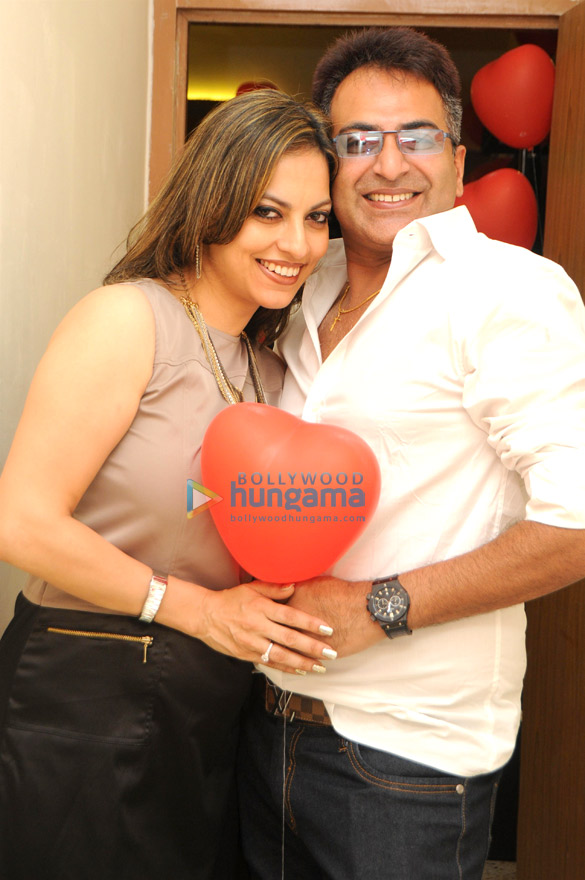 Preety Bhalla’s birthday bash | Preety Bhalla, Deepu Paul Images ...