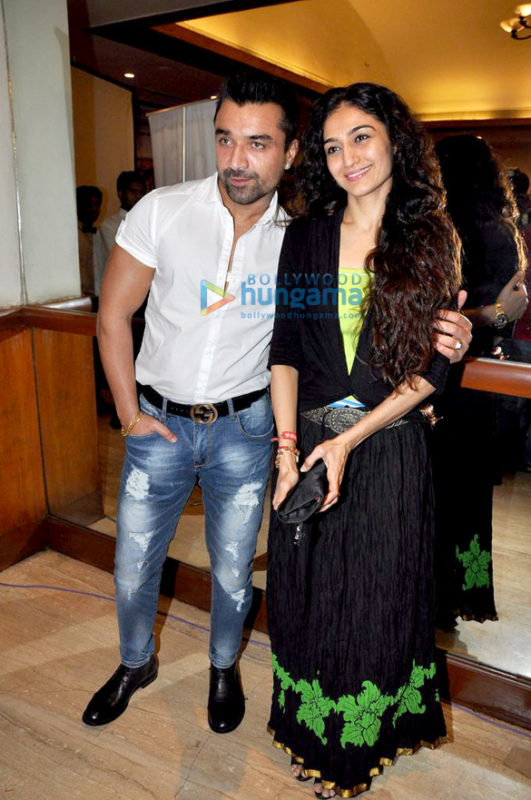 Neha Mehta Images, HD Wallpapers, and Photos - Bollywood Hungama