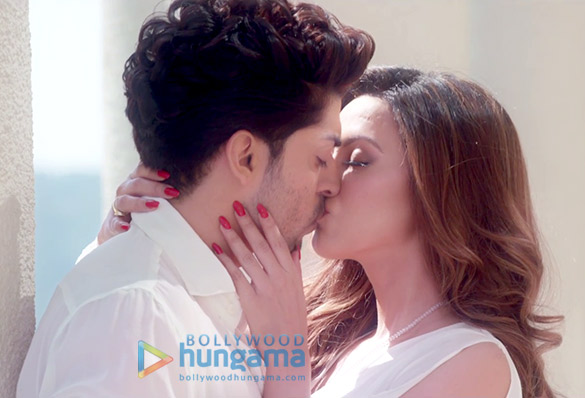 Wajah Tum Ho Movie Stills Bollywood Hungama