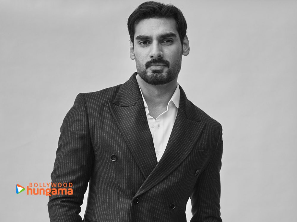Ahan Shetty Wallpapers | HD Image Download of Ahan Shetty | Photo ...