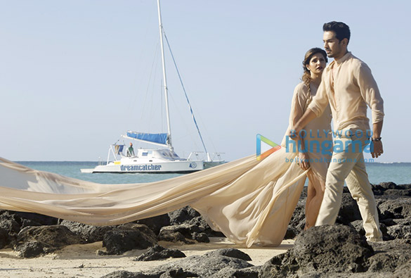 Aksar 2 Movie Stills - Bollywood Hungama