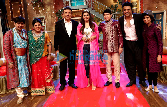 Anu Malik, Raveena Tandon and Altaf Raja on the sets of ‘The Drama ...