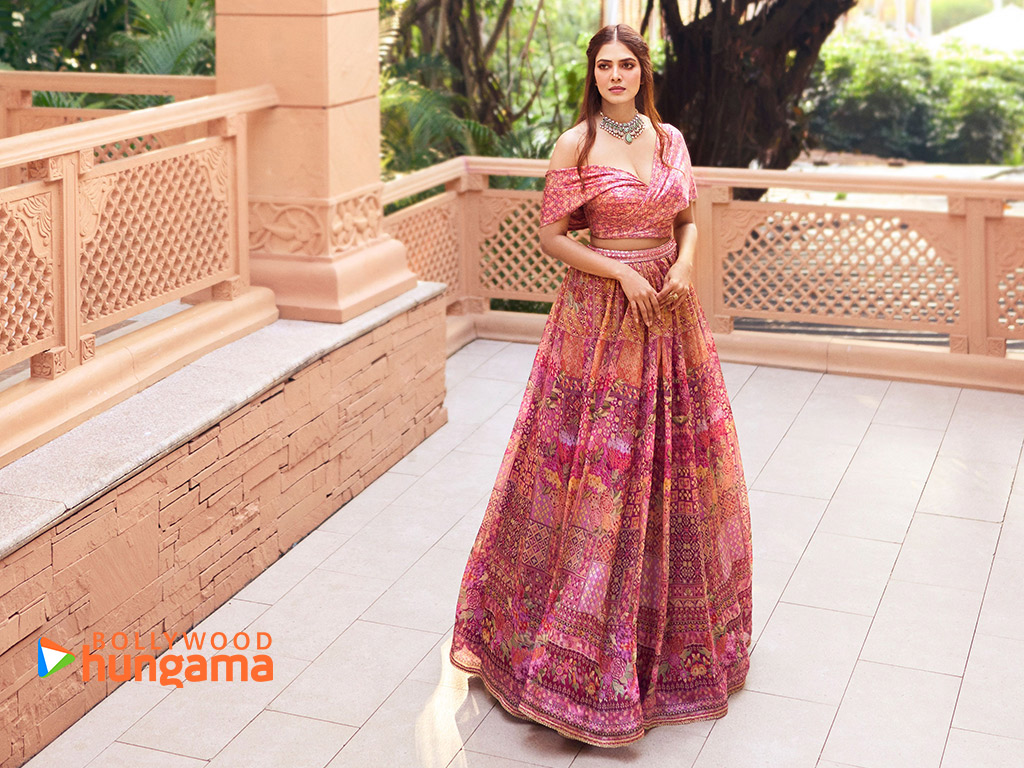 Malavika Mohanan Wallpapers | malavika-mohanan-6-4 - Bollywood Hungama