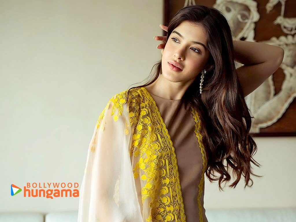 Shanaya Kapoor Wallpapers | shanaya-kapoor-8-5 - Bollywood Hungama