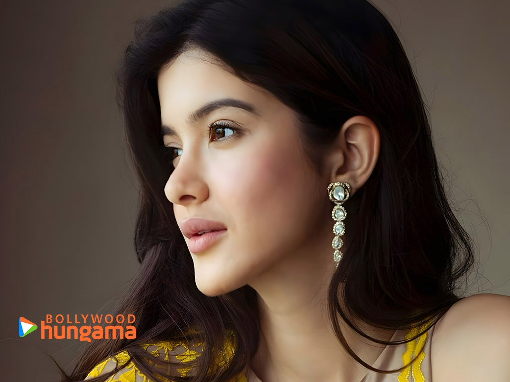 Shanaya Kapoor Wallpapers | shanaya-kapoor-4-64 - Bollywood Hungama
