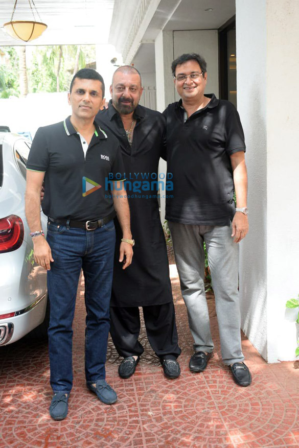 Photos Sanjay Dutt spotted at Anand Pandit’s office in Juhu (6) | Anand ...