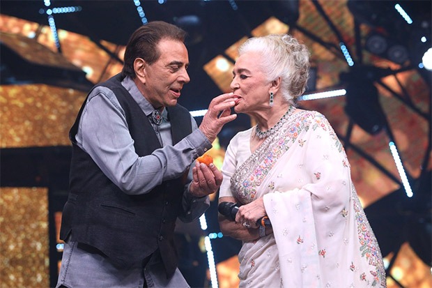 Dharmendra and Asha Parekh reunite to celebrate 60 years in the Indian ...