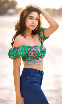 Explore Sharvari Photo Gallery, HD Images & Pics - Bollywood Hungama