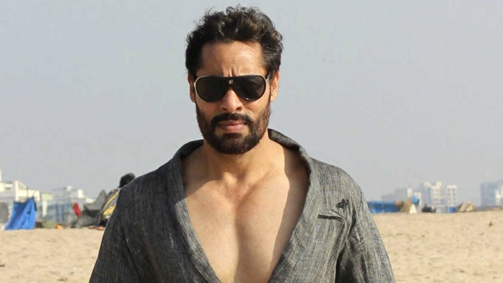 Maqbool of Mirzapur aka Shaji: "Maqbool abhi bhi Kaleen bhaiya ka ...