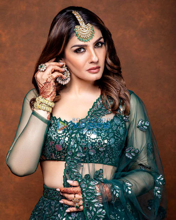 Raveena Tandon Wallpapers | raveena-tandon-6-2 - Bollywood Hungama