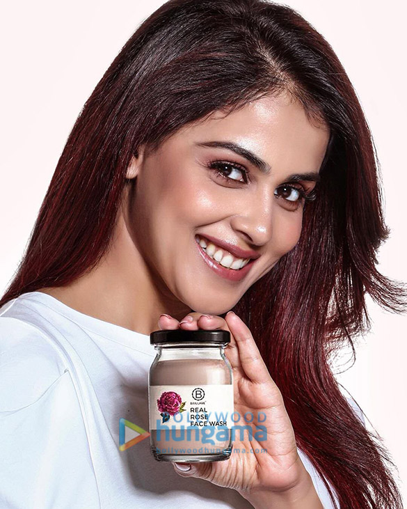 Genelia Deshmukh Photos, Images, HD Wallpapers, Genelia Deshmukh HD ...
