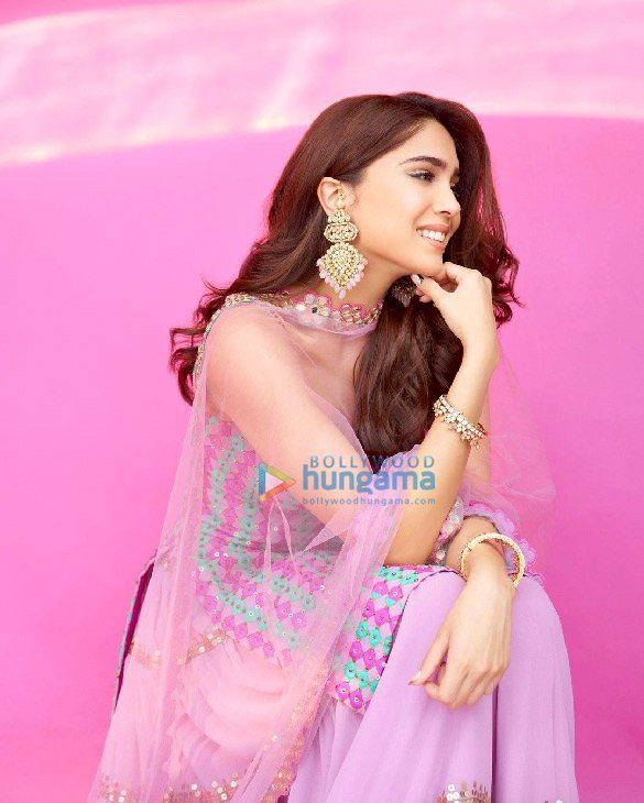 Sharvari Wagh Photos, Images, HD Wallpapers, Sharvari Wagh HD Images ...