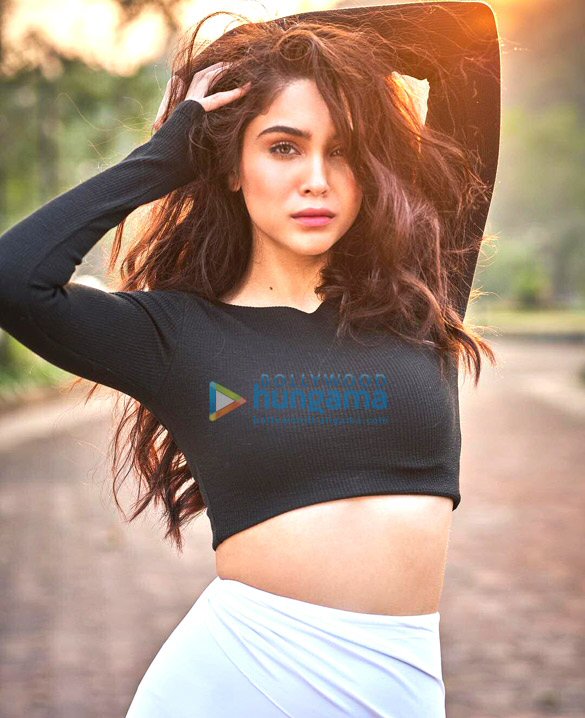 Sharvari Photos, Images, HD Wallpapers, Sharvari HD Images, Photos ...