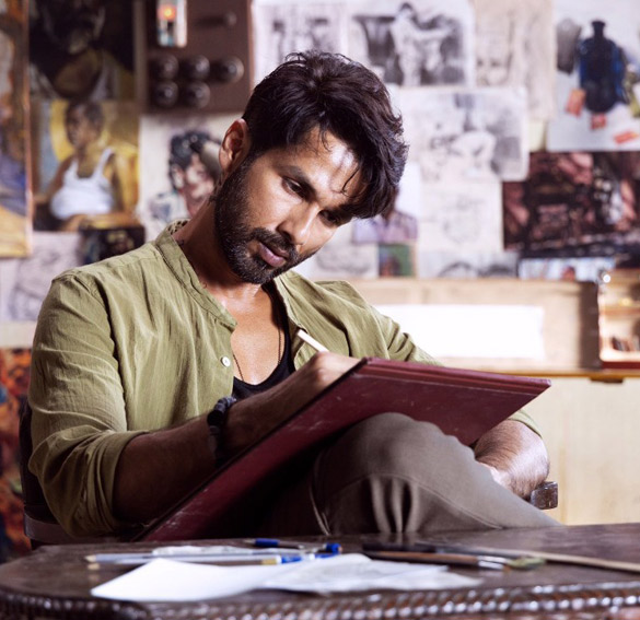 Farzi Review | Farzi Movie Review | Farzi 2021 Public Review | Film Review