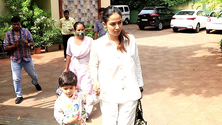 Spotted: Mira Rajput with her son Zain Kapoor at Bandra, Mumbai ...