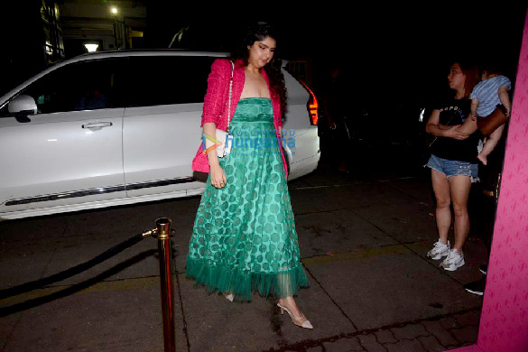 Photos Shanaya Kapoor and Anshula Kapoor at Neuma in Colaba (6 ...