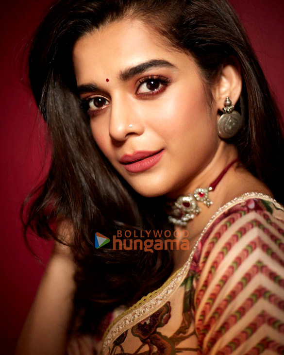 Mithila Palkar Photos, Images, HD Wallpapers, Mithila Palkar HD Images ...