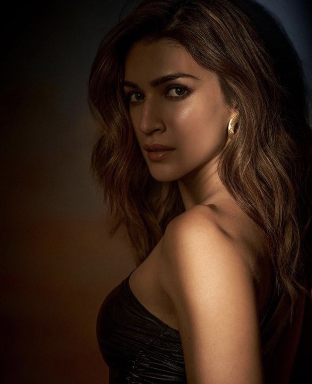 Kriti Sanon Looks Bold Beautiful And Bewitching In Black Thigh Slit