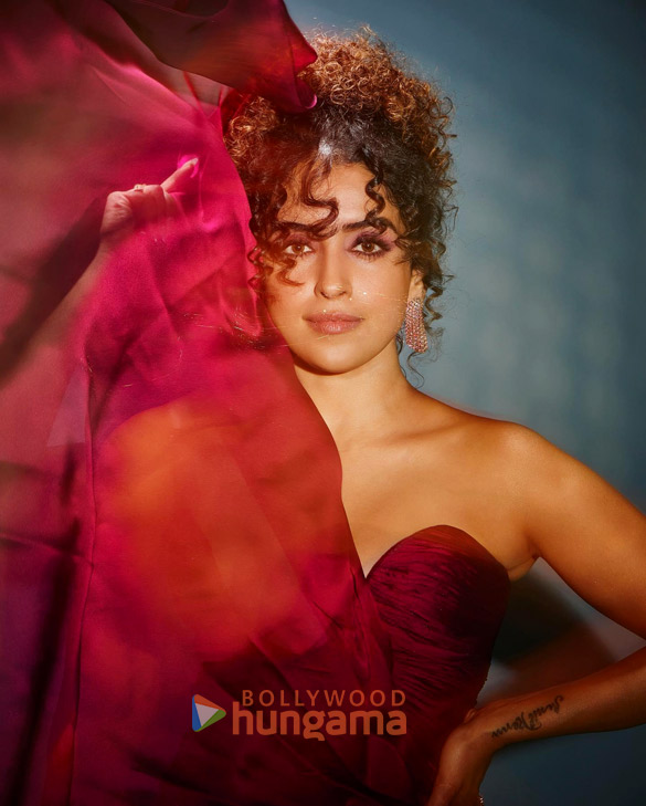 Sanya Malhotra Photos, Images, HD Wallpapers, Sanya Malhotra HD Images ...
