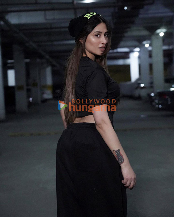 Mahira Sharma Photos, Images, HD Wallpapers, Mahira Sharma HD Images ...