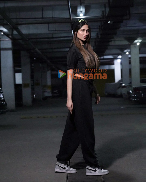 Mahira Sharma Photos, Images, HD Wallpapers, Mahira Sharma HD Images ...