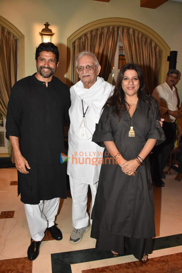 Photos Celebs attend Javed Akhtar’s book launch 005 (3) | Farhan Akhtar, Gulzar, Zoya Akhtar ...