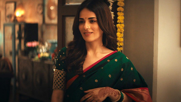 Tere Saath Song: Kuttey | Arjun Kapoor, Tabu, Konkona Sen Sharma ...