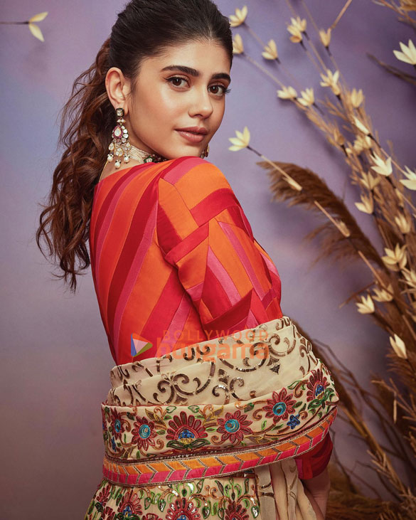 Sanjana Sanghi Photos, Images, HD Wallpapers, Sanjana Sanghi HD Images ...