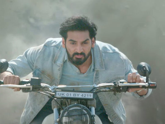 Tadap Movie: Review | Release Date (2021) | Songs | Music | Images ...