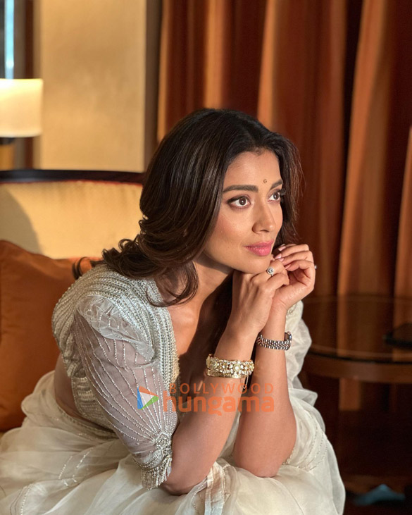 Shriya Saran Photos, Images, HD Wallpapers, Shriya Saran HD Images ...