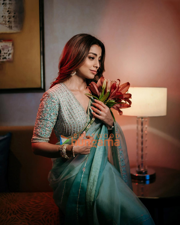 Shriya Saran Photos, Images, HD Wallpapers, Shriya Saran HD Images ...