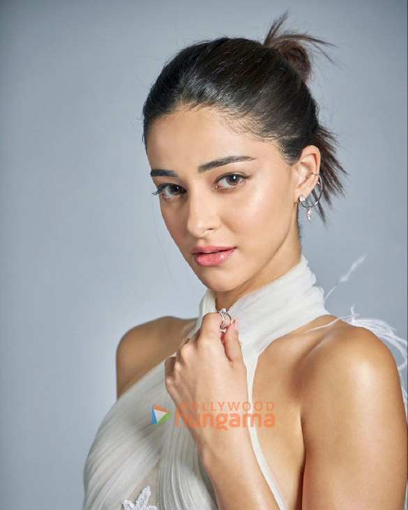 Ananya Panday Photos, Images, HD Wallpapers, Ananya Panday HD Images ...