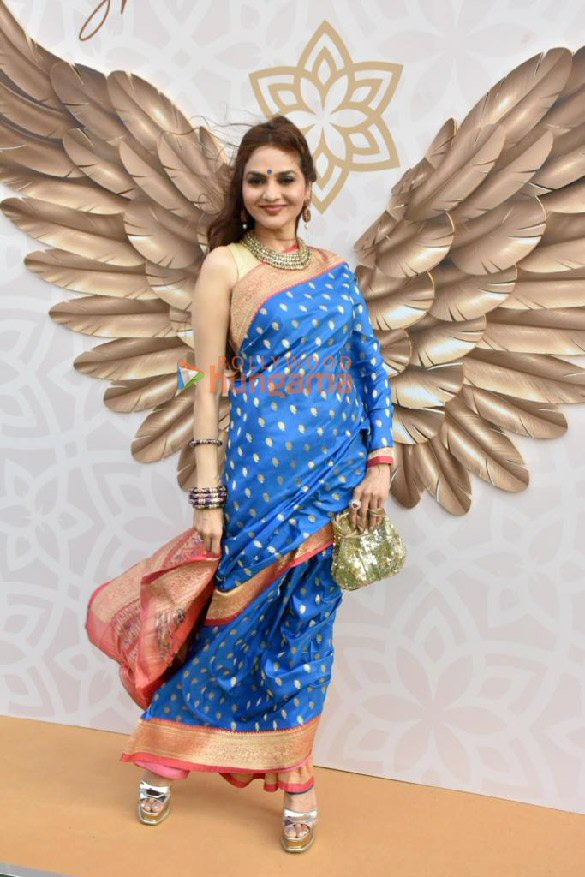 Photos Celebs walk the ramp for the VCare Foundation (1) | Madhoo ...