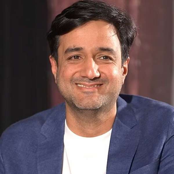 SCOOP: Pathaan director Siddharth Anand in talks to direct Hrithik Roshan-starrer Krrish 4 ...