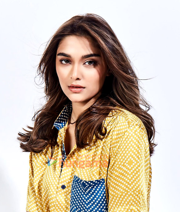 Saiee Manjrekar Photos, Images, HD Wallpapers, Saiee Manjrekar HD ...