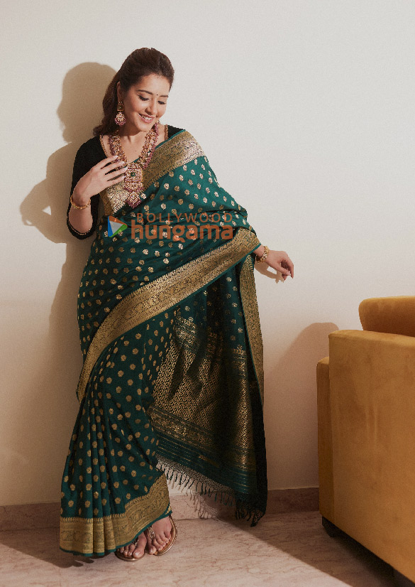 Raashii Khanna Photos, Images, HD Wallpapers, Raashii Khanna HD Images ...